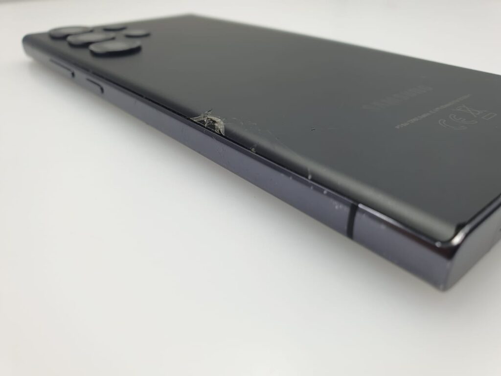 Buy Used Samsung Galaxy S23 Ultra 256GB |Cracked Back Casing| Black (3 ...