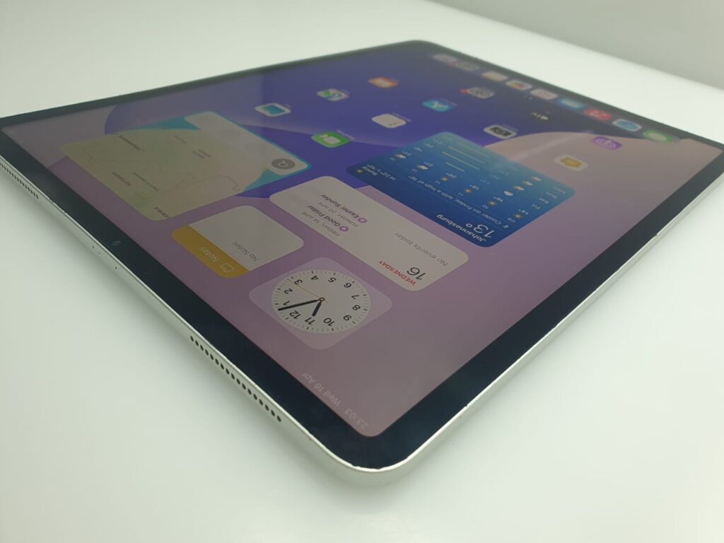 iPad Pro 12.9" 3rd Gen 256GB (Wifi Only) Silver | LCD Damage | | Epic ...
