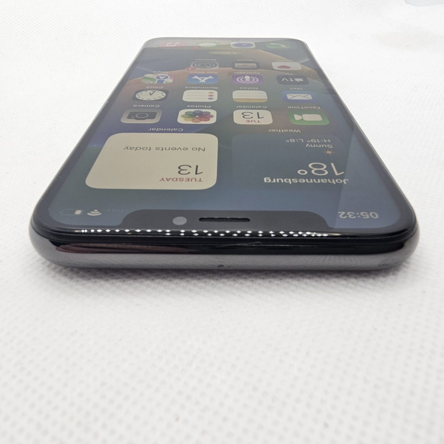 iPhone X 64GB Bright Spot| MTN And Telkom Only Black | Epic Deals SA