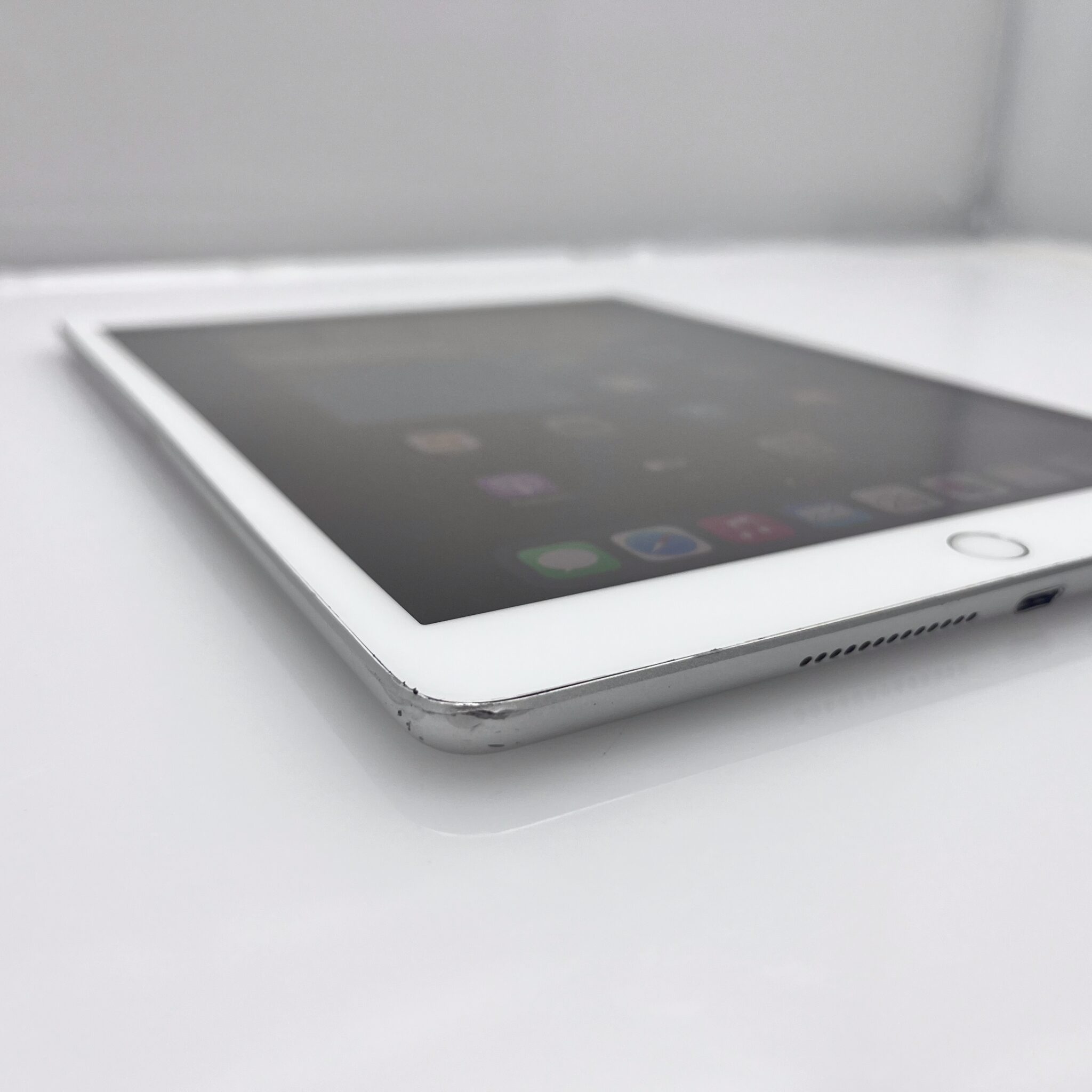 Buy Used iPad 10.2" 7th Gen 32GB (Wifi Only) No Touch ID| Bent Casing ...