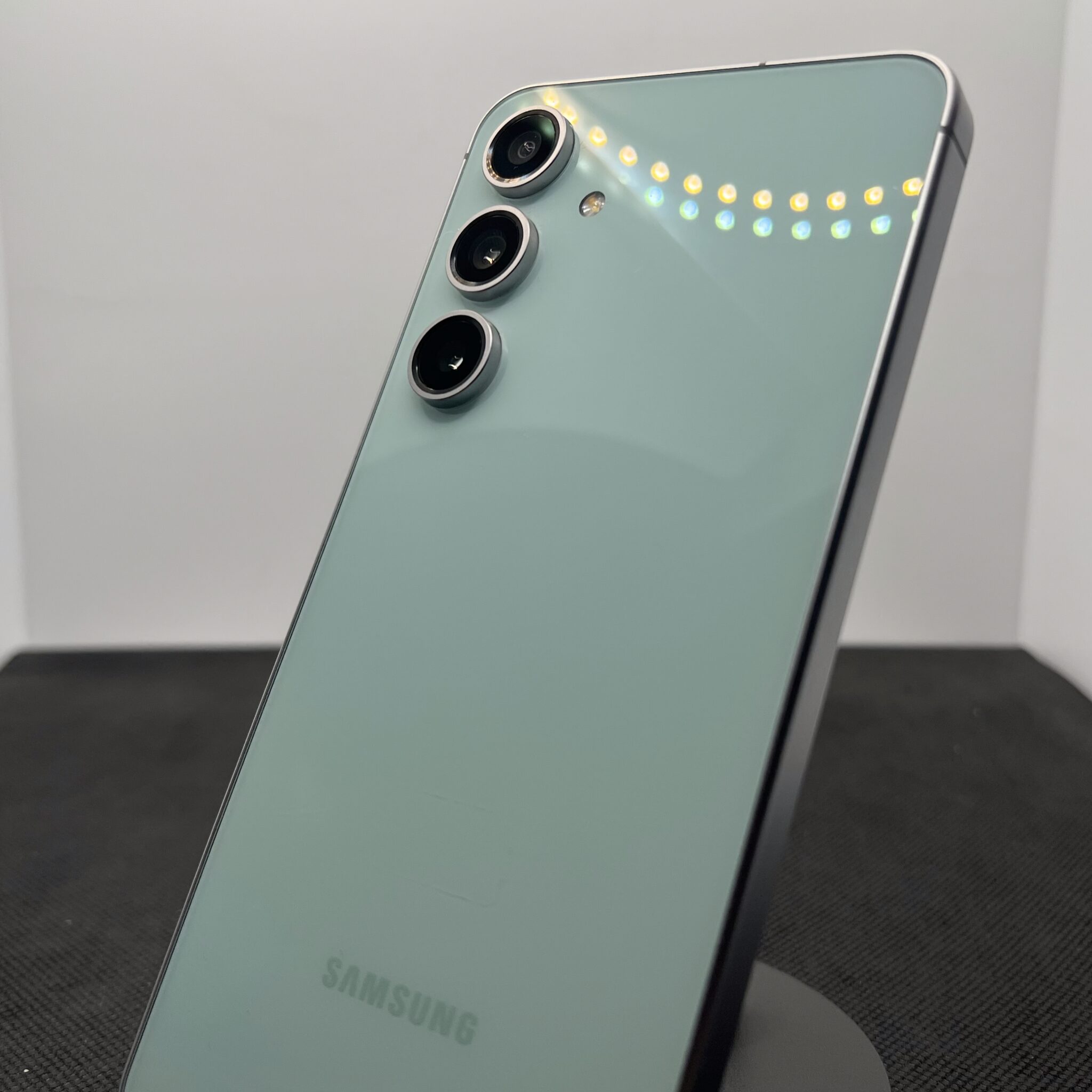 Buy Used Samsung Galaxy S24 FE 256GB Mint Green (12 Month Warranty ...