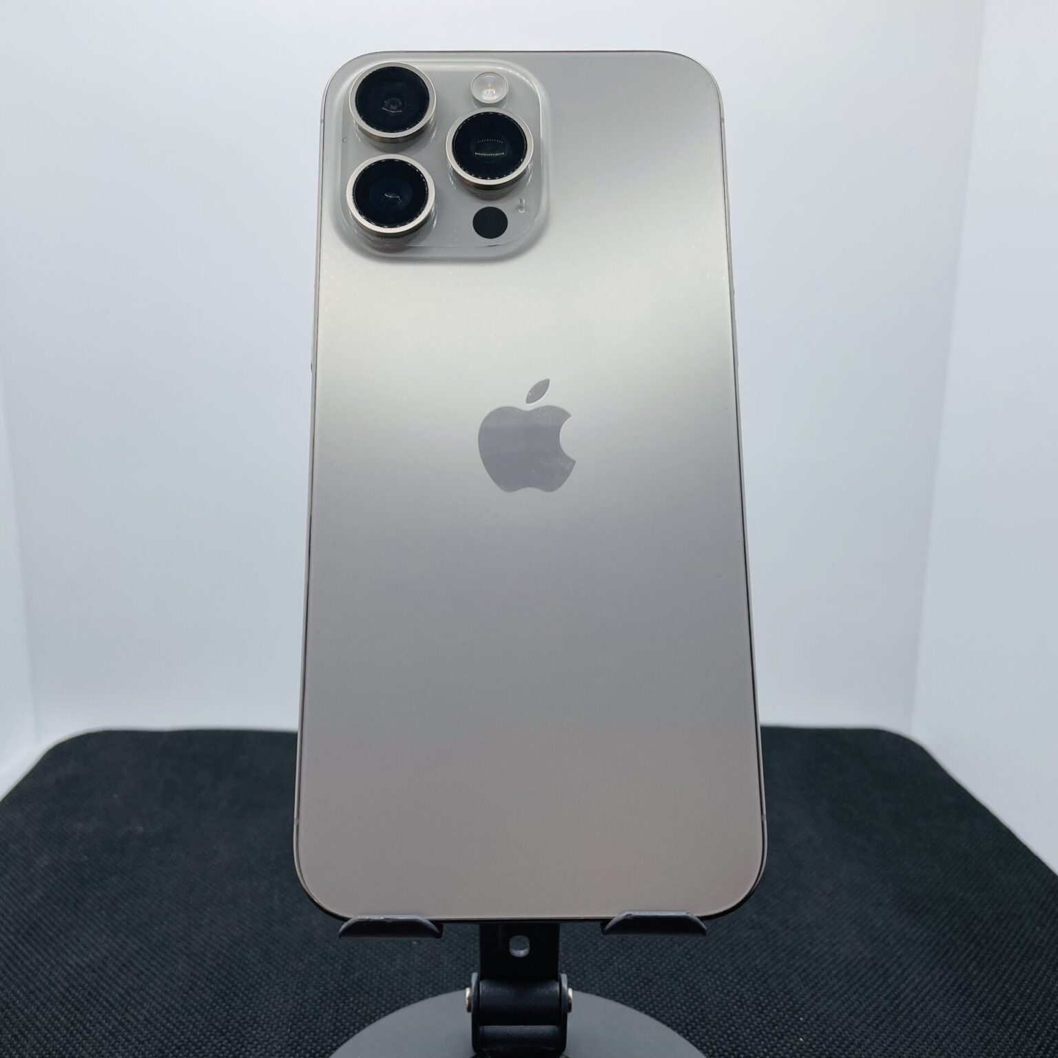 Apple iPhone 15 Pro Max 256GB Natural Titanium (Grade B) - No Face ID ...