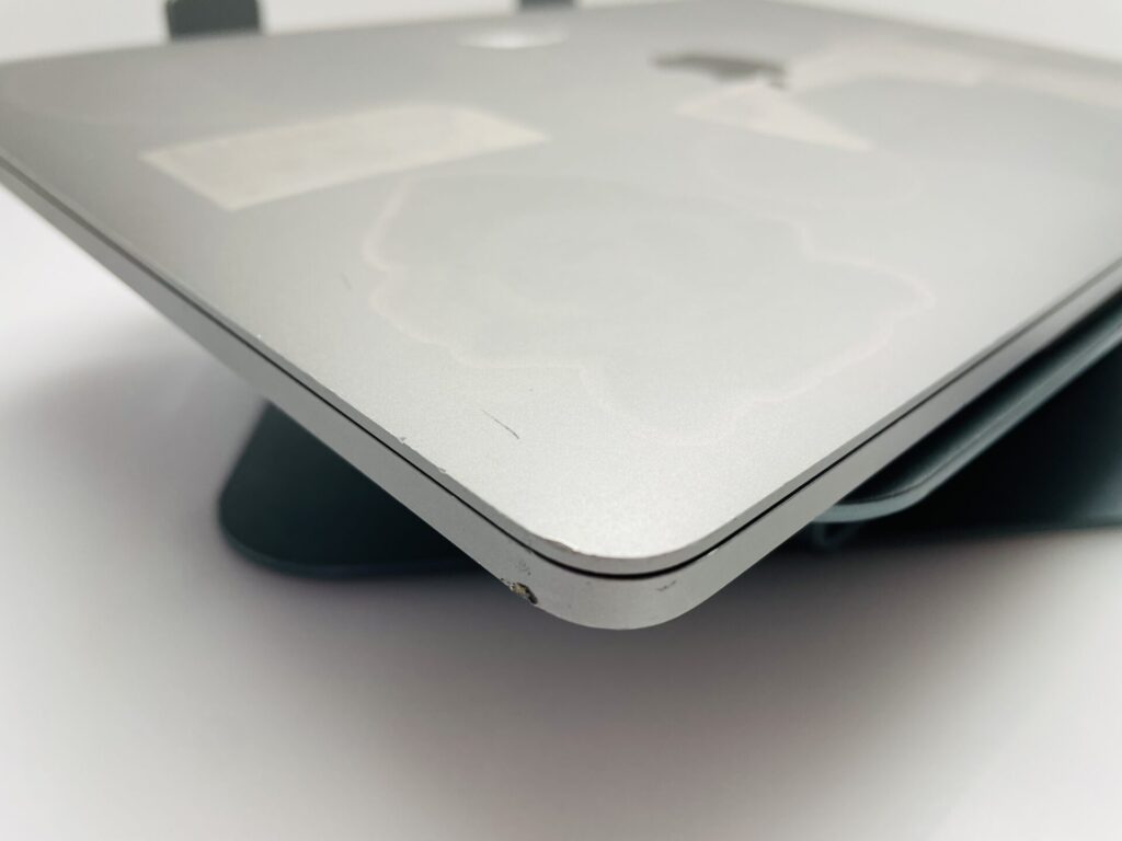 Apple MacBook Pro 13-Inch “Core i5” 2.4GHz (Touch/2019) 8GB RAM 256GB ...