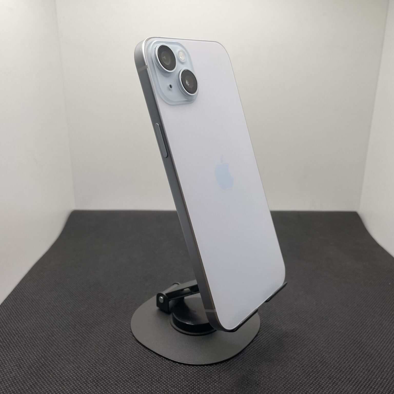 Apple iPhone 15 Plus 256GB Blue (Grade B) - Bright Spots And No Face ID ...
