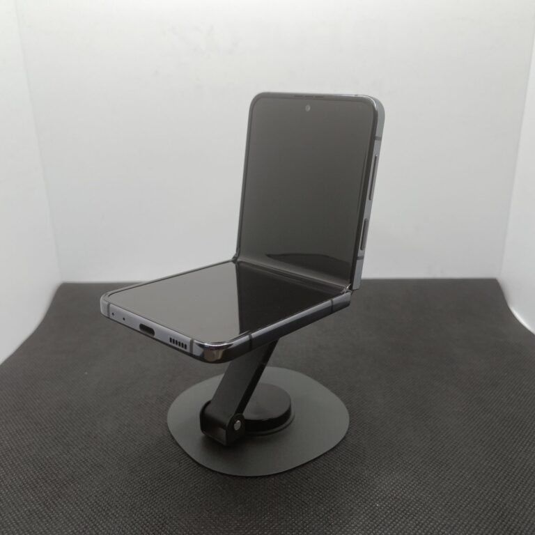 Samsung Galaxy Z Flip 5 512GB Graphite - (Grade B) | Epic Deals SA