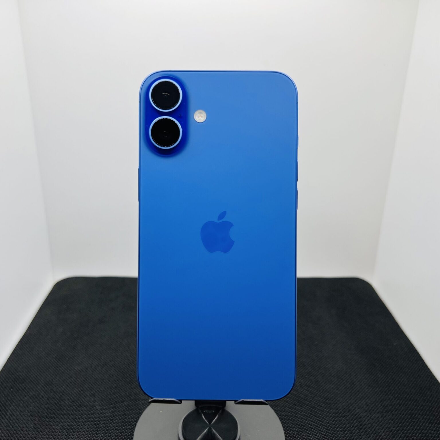 Apple iPhone 16 Plus 128GB Ultramarine – (Grade A) | Epic Deals SA