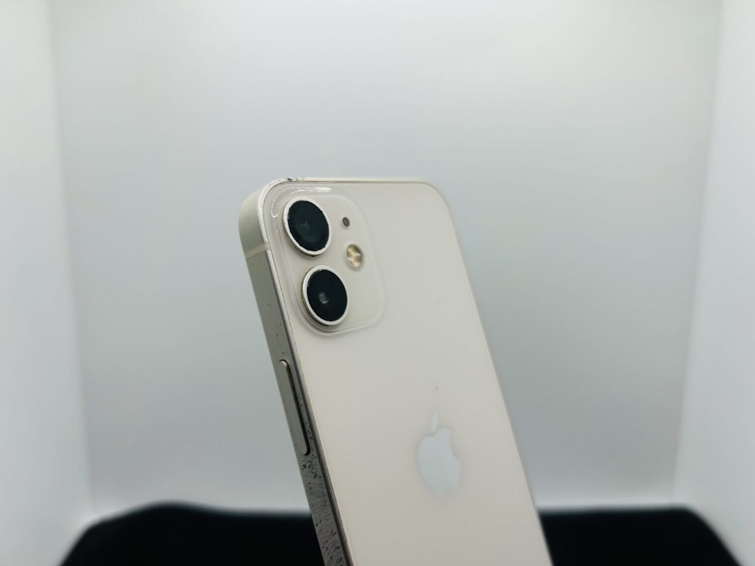 Apple iPhone 12 Mini 64GB White – (Grade B) | Epic Deals SA
