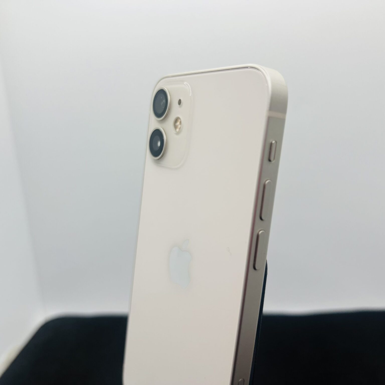 Apple iPhone 12 Mini 64GB White – (Grade B) | Epic Deals SA